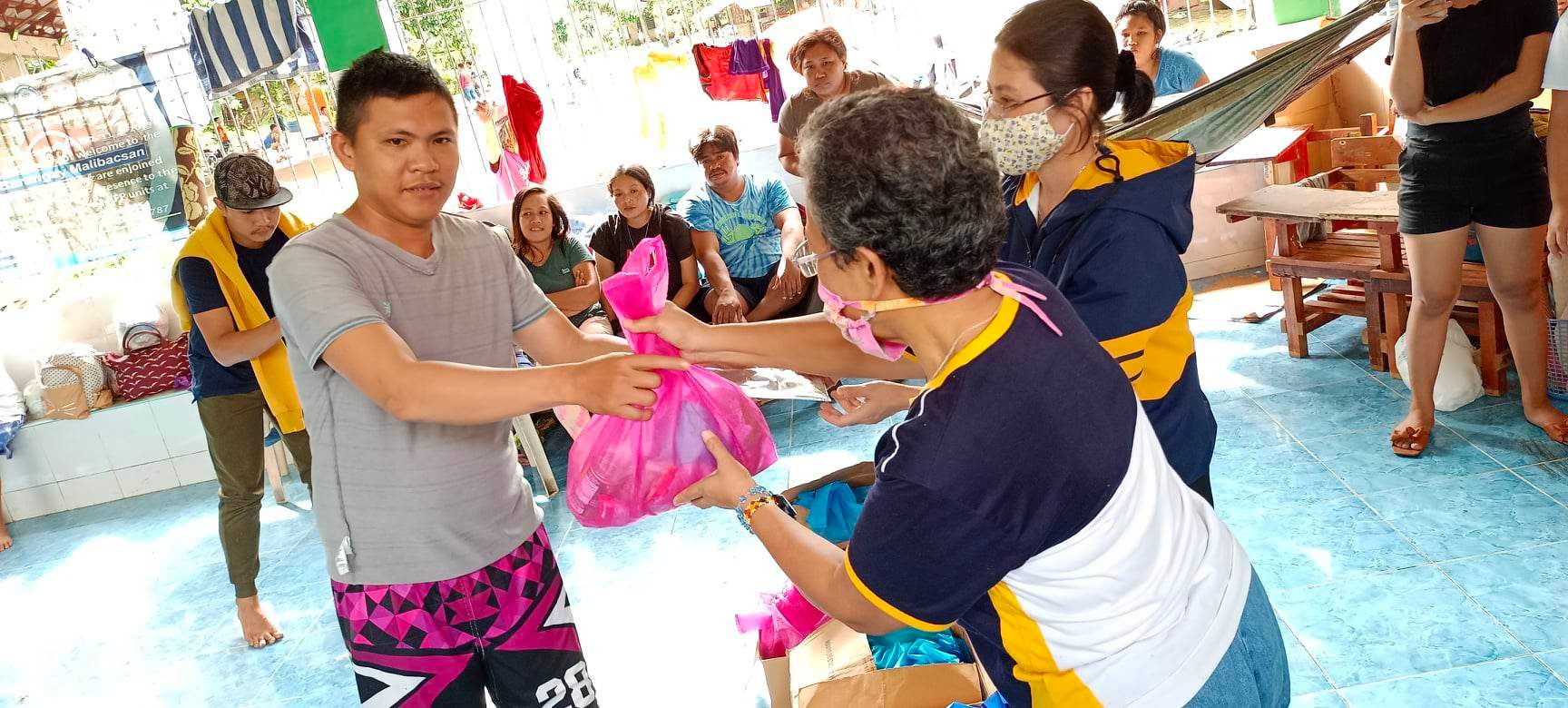 Philippines sisters respond to Christmas flooding and landslides - Sisters of Mercy
